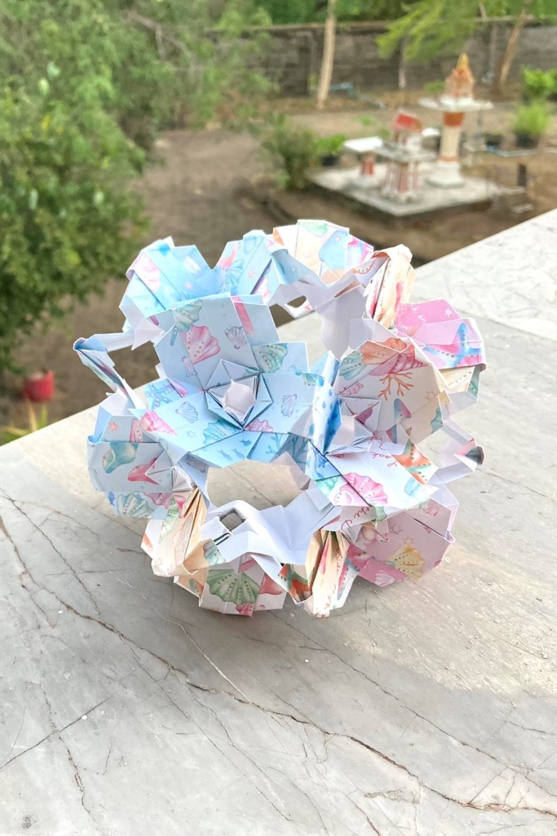 Pistil – PrwOrigami